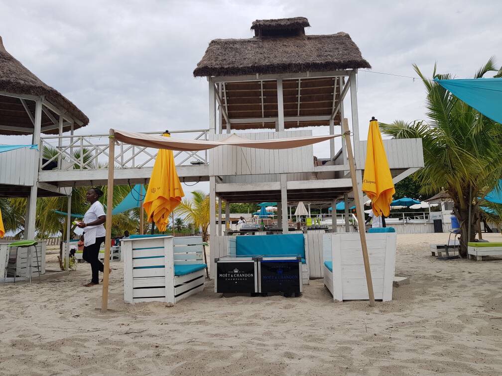 Assinie Beach Club – La Vraie Adresse